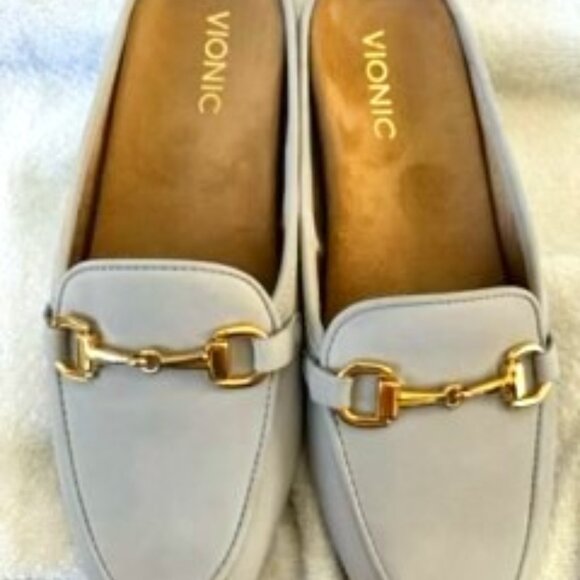Vionic | Shoes | Vionic Slipon Loafers In Light Grey New In Box With ...